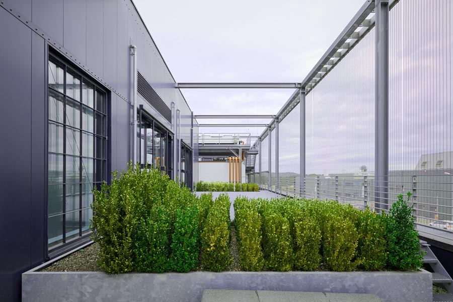 Certifications & Awards - LuxConnect